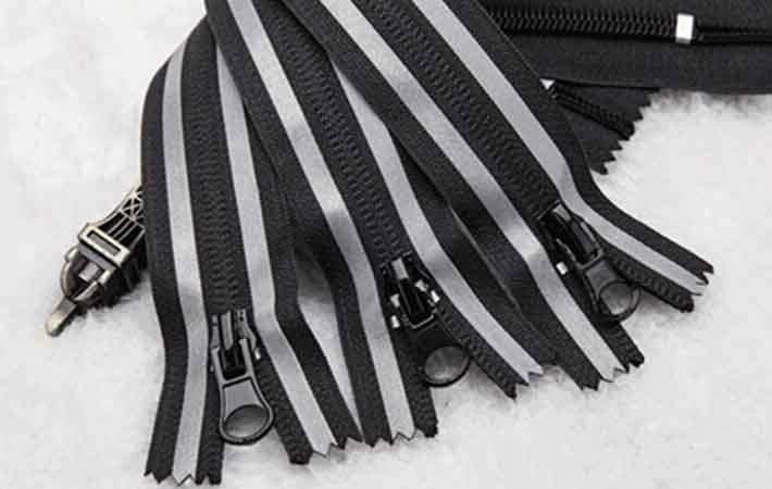 China : SBS zipper forming machine nominated for innovation award ...